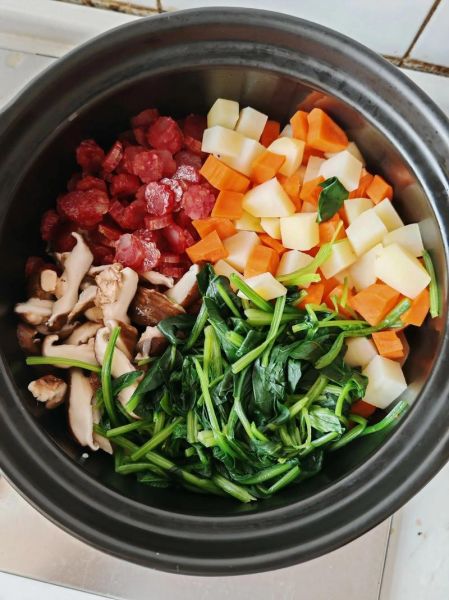 砂锅饭怎么做_砂锅饭不粘锅的窍门-第2张图片-山城妙识