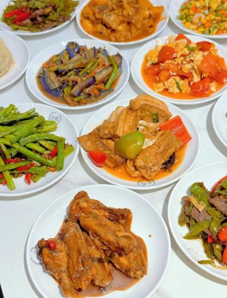 10元员工餐吃什么_如何搭配营养又省钱-第2张图片-山城妙识