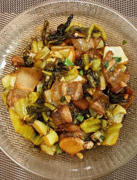 砂锅酸菜五花肉怎么做_酸菜五花肉砂锅做法-第2张图片-山城妙识 砂锅酸菜五花肉怎么做_酸菜五花肉砂锅做法-第2张图片-山城妙识