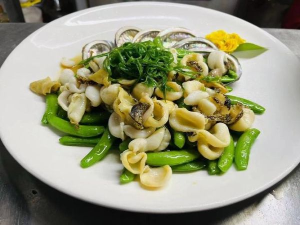 炒鲍鱼片怎么做好吃_家常炒鲍鱼片的做法大全-第1张图片-山城妙识