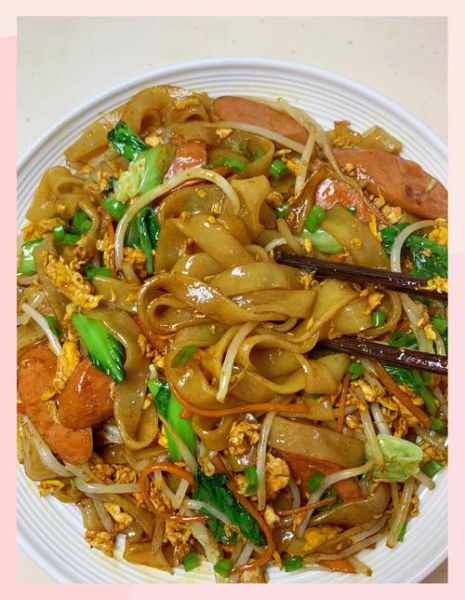 广东正宗炒河粉怎么做_家常做法-第2张图片-山城妙识 广东正宗炒河粉怎么做_家常做法-第2张图片-山城妙识