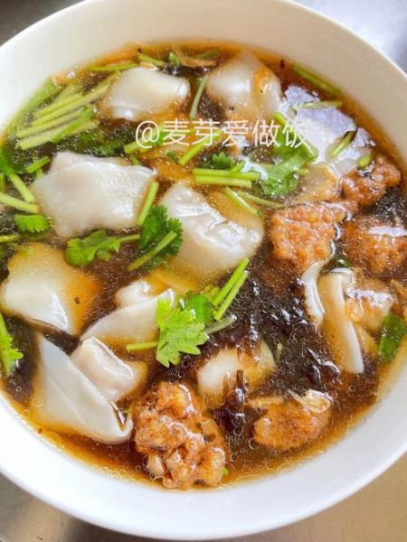 馄饨汤底怎么做_馄饨汤底用什么调料-第2张图片-山城妙识