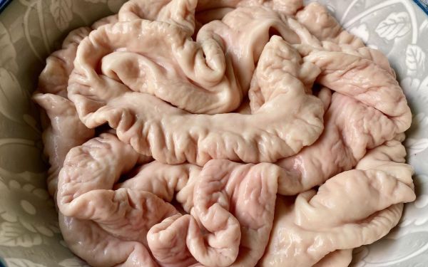 猪大肠的功效与作用_猪大肠怎么吃最补-第1张图片-山城妙识 猪大肠的功效与作用_猪大肠怎么吃最补-第1张图片-山城妙识