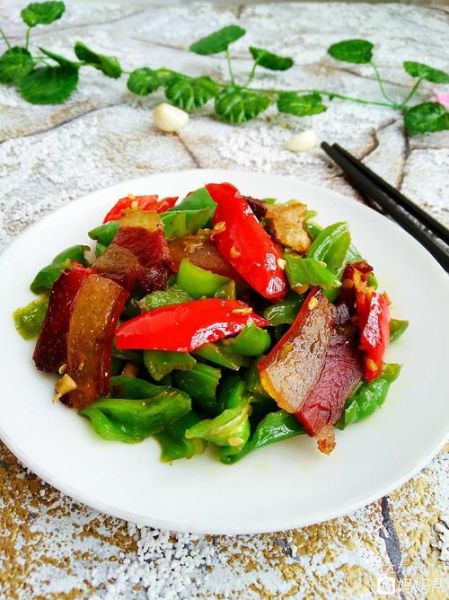 腊肉可以和哪些菜炒_腊肉炒什么菜最好吃-第1张图片-山城妙识 腊肉可以和哪些菜炒_腊肉炒什么菜最好吃-第1张图片-山城妙识