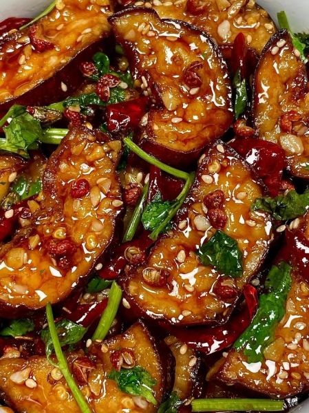 酱扒茄子不油炸的家常做法_茄子怎么做好吃又省油-第1张图片-山城妙识 酱扒茄子不油炸的家常做法_茄子怎么做好吃又省油-第1张图片-山城妙识