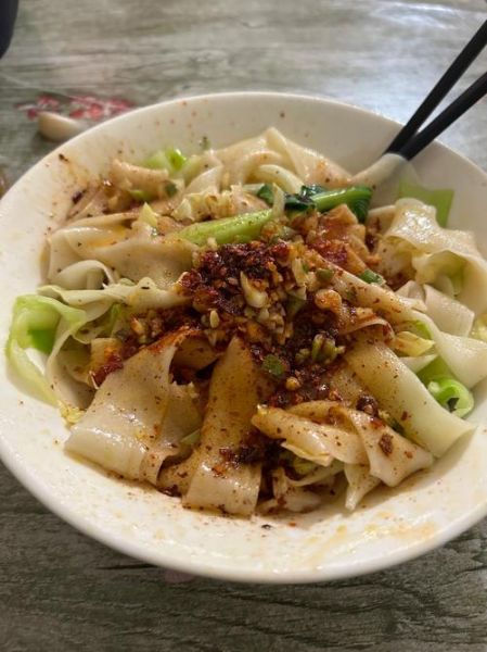 油泼面高清图片怎么拍_油泼面图片大全哪里找-第2张图片-山城妙识 油泼面高清图片怎么拍_油泼面图片大全哪里找-第2张图片-山城妙识