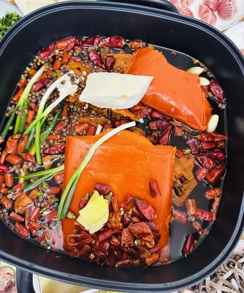 重庆麻辣牛肉火锅怎么做_正宗锅底配方-第3张图片-山城妙识