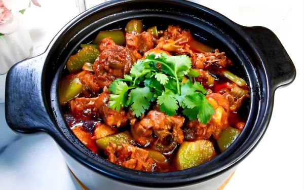 烧鸡公怎么做_烧鸡公正宗做法-第1张图片-山城妙识 烧鸡公怎么做_烧鸡公正宗做法-第1张图片-山城妙识