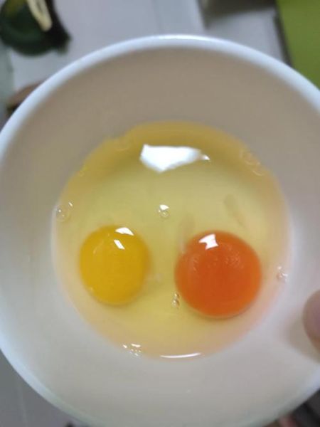 笨鸡蛋和普通鸡蛋有什么区别_营养价值谁更高-第3张图片-山城妙识 笨鸡蛋和普通鸡蛋有什么区别_营养价值谁更高-第3张图片-山城妙识