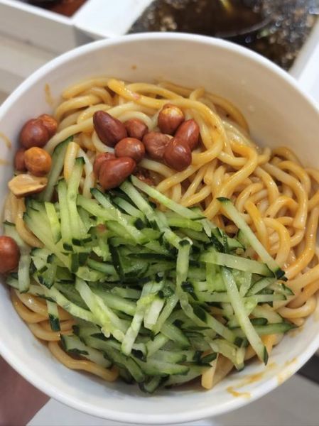 芝麻酱拌面怎么做_芝麻酱拌面热量高吗-第2张图片-山城妙识