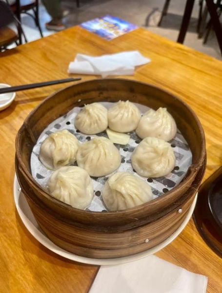 上海小笼包哪里最正宗_小笼包和灌汤包区别-第1张图片-山城妙识