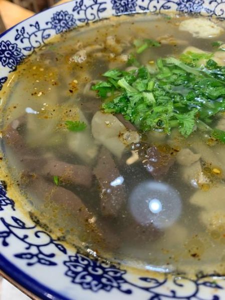 上海小笼包哪里最正宗_小笼包和灌汤包区别-第2张图片-山城妙识