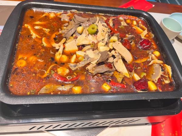 羊杂火锅配菜有哪些_羊杂火锅放什么配菜最好吃-第1张图片-山城妙识 羊杂火锅配菜有哪些_羊杂火锅放什么配菜最好吃-第1张图片-山城妙识