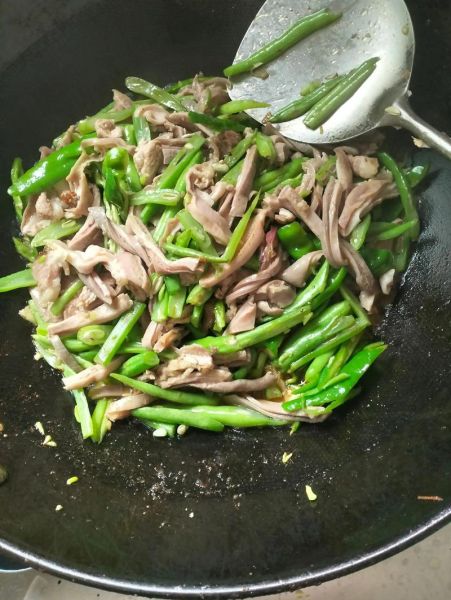 炒青椒怎么炒好吃_炒青椒的家常做法大全-第2张图片-山城妙识 炒青椒怎么炒好吃_炒青椒的家常做法大全-第2张图片-山城妙识