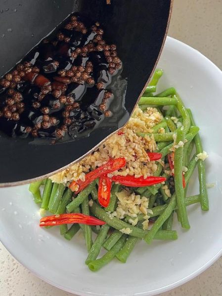 豇豆怎么凉拌好吃_豇豆凉拌做法大全-第2张图片-山城妙识 豇豆怎么凉拌好吃_豇豆凉拌做法大全-第2张图片-山城妙识