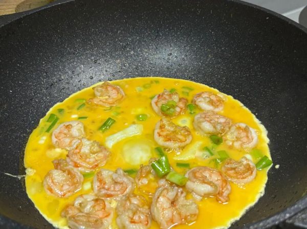 虾扯蛋是哪里的美食_虾扯蛋怎么做-第3张图片-山城妙识