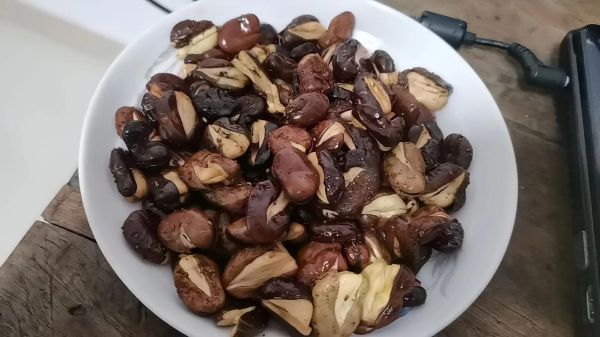 五香蚕豆怎么做好吃_五香蚕豆做法窍门-第1张图片-山城妙识 五香蚕豆怎么做好吃_五香蚕豆做法窍门-第1张图片-山城妙识