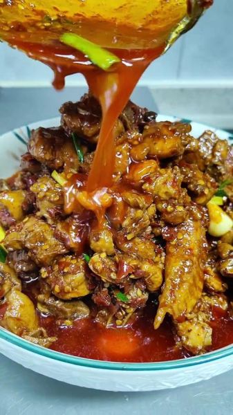 贵州辣子鸡怎么做_正宗贵州辣子鸡图片长什么样-第3张图片-山城妙识