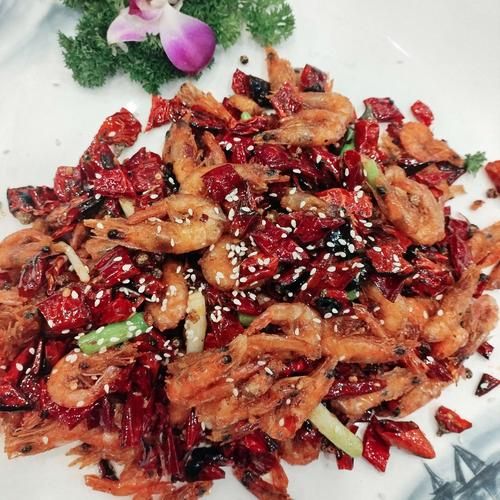 香辣小河虾怎么做_香辣小河虾的做法步骤-第1张图片-山城妙识