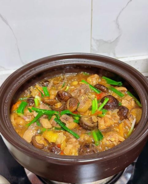 鲜香菇鸡汤怎么炖好喝_鲜香菇鸡汤的做法步骤-第2张图片-山城妙识 鲜香菇鸡汤怎么炖好喝_鲜香菇鸡汤的做法步骤-第2张图片-山城妙识