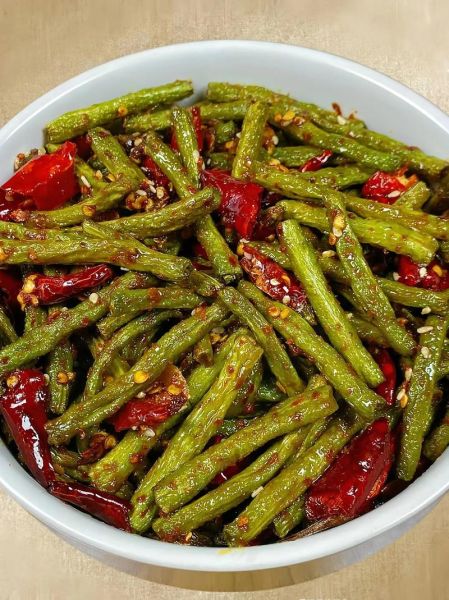 豆角怎么炒好吃_干煸豆角的做法-第2张图片-山城妙识 豆角怎么炒好吃_干煸豆角的做法-第2张图片-山城妙识