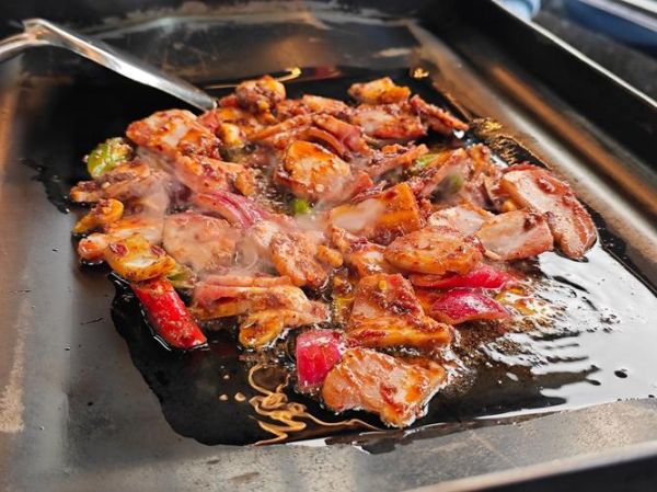 铁板烧怎么做才好吃_铁板烧用什么食材最好-第1张图片-山城妙识