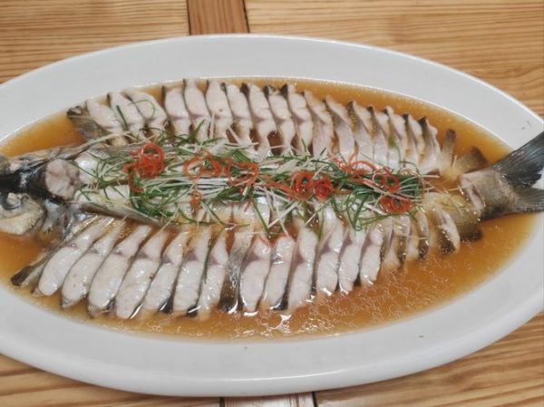 白鲢鱼怎么做好吃_白鲢鱼图片大全-第1张图片-山城妙识 白鲢鱼怎么做好吃_白鲢鱼图片大全-第1张图片-山城妙识