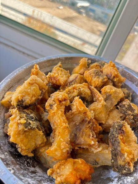 香酥炸鱼怎么做_炸鱼酥脆不腥的秘诀-第1张图片-山城妙识 香酥炸鱼怎么做_炸鱼酥脆不腥的秘诀-第1张图片-山城妙识