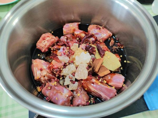 麻辣鸭脖怎么做好吃_家庭版配方-第2张图片-山城妙识 麻辣鸭脖怎么做好吃_家庭版配方-第2张图片-山城妙识