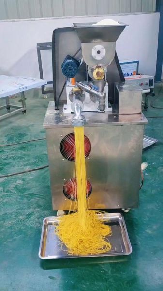 玉米面条机带馅面条机多少钱_怎么选-第2张图片-山城妙识