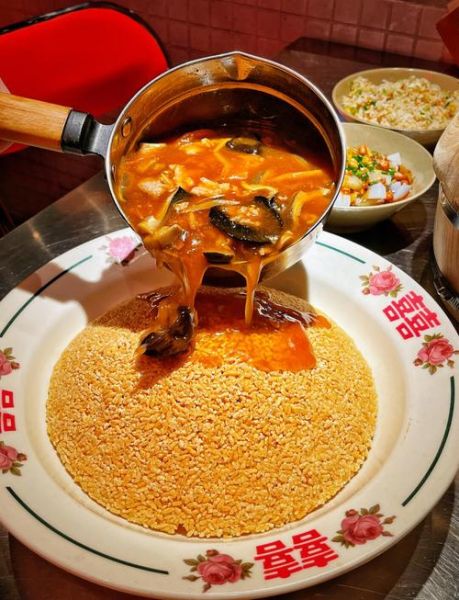 锅巴肉片怎么做_正宗川菜视频教程-第1张图片-山城妙识