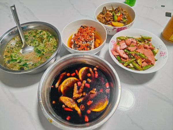 泡椒凤爪最正宗做法_泡椒凤爪怎么做才脆-第2张图片-山城妙识