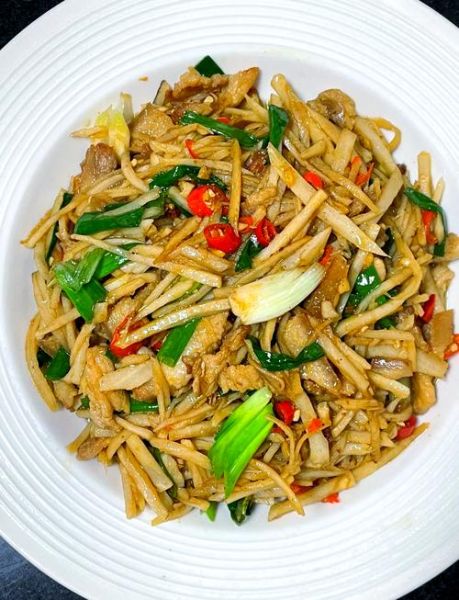 藕炒肉丝怎样炒才好吃_藕炒肉丝的家常做法-第1张图片-山城妙识