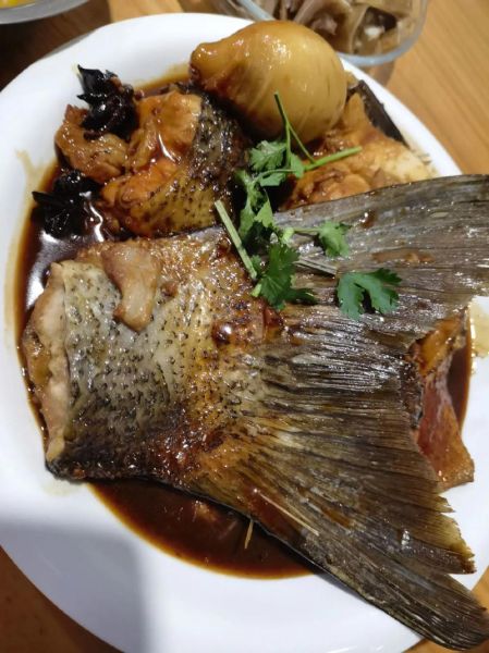 胖头鱼鱼头怎么做好吃_胖头鱼鱼头汤的做法-第3张图片-山城妙识