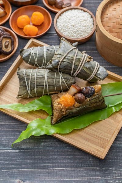 冻粽子煮还是蒸_冷冻粽子蒸多久能熟-第3张图片-山城妙识