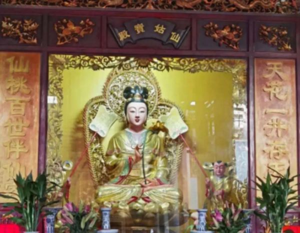 何仙姑是谁_何仙姑的传说起源-第3张图片-山城妙识