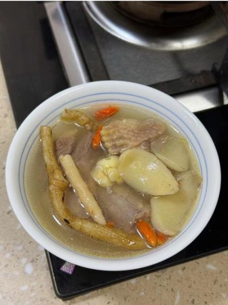 秋季滋阴润燥汤怎么做_哪些食材最润肺-第3张图片-山城妙识