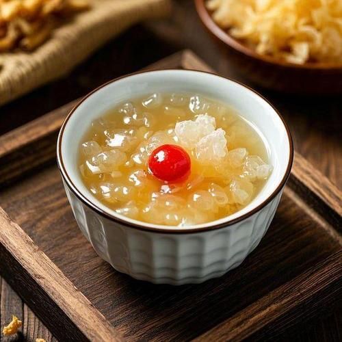 银耳莲子羹的禁忌_哪些人不能吃-第3张图片-山城妙识 银耳莲子羹的禁忌_哪些人不能吃-第3张图片-山城妙识