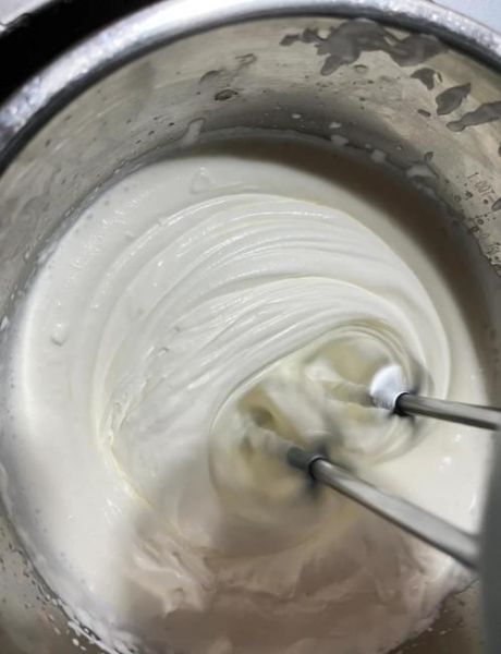 雀巢淡奶油怎么打发_雀巢淡奶油打发失败怎么办-第3张图片-山城妙识