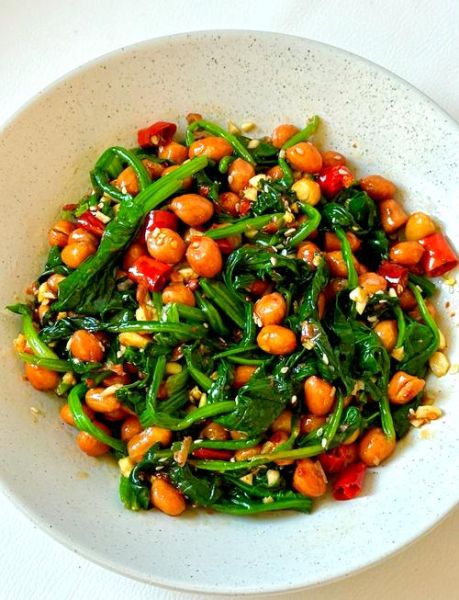 菠菜花生米怎么做好吃_菠菜花生米凉拌做法-第2张图片-山城妙识