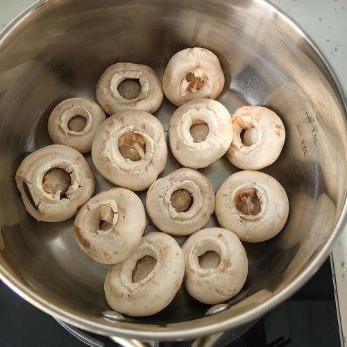 蘑菇做汤需要焯水吗_蘑菇汤焯水技巧-第2张图片-山城妙识