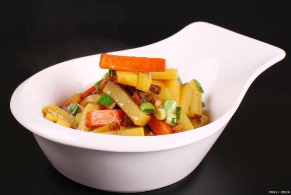 白地瓜怎么炒好吃_白地瓜的做法大全家常-第3张图片-山城妙识