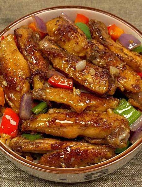 鸡翅中怎么烧好吃又简单_家常做法视频-第3张图片-山城妙识