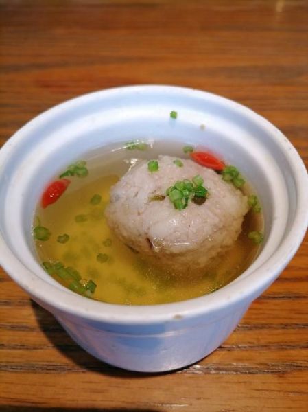 正宗狮子头怎么做_狮子头为什么一煮就散-第1张图片-山城妙识