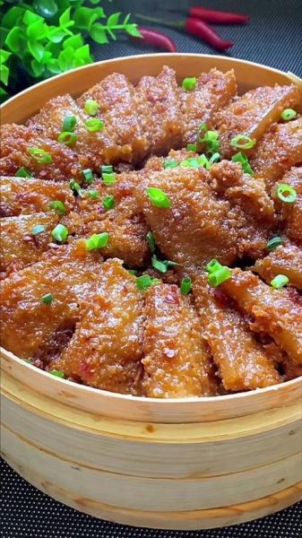 芋头蒸肉怎么做最正宗_蒸多久才软糯-第1张图片-山城妙识