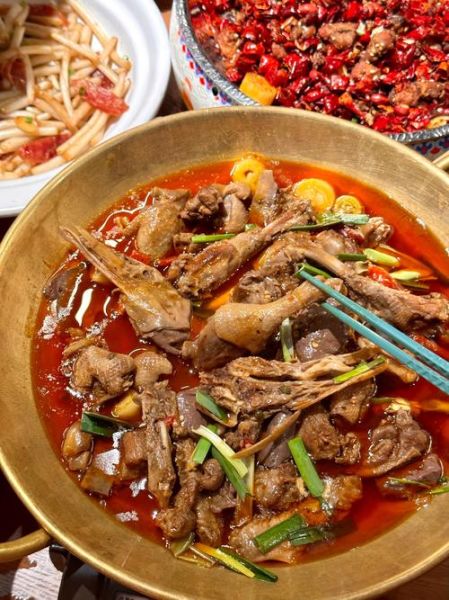 家常炒鸭肉怎么做_鸭肉去腥技巧-第3张图片-山城妙识