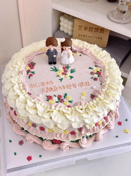 蛋糕图案女士_适合什么场合-第2张图片-山城妙识