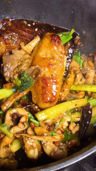 麻辣香锅直播回放哪里看_直播回放怎么保存-第3张图片-山城妙识