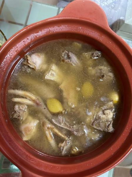 老母鸡汤的做法大全_如何炖出奶白浓汤-第3张图片-山城妙识