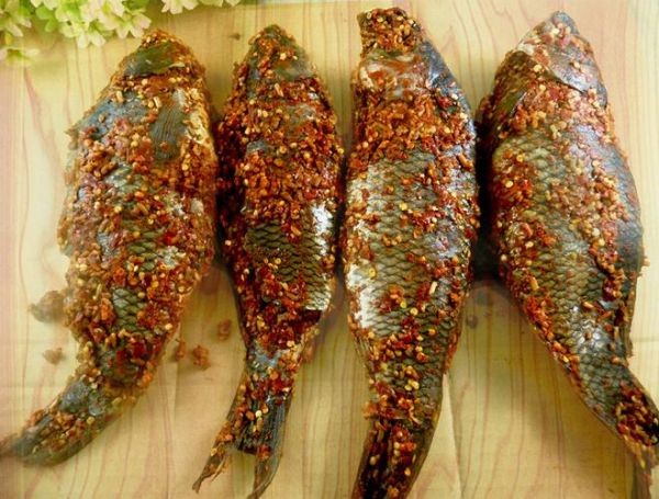 腌鱼放什么调料去腥_腌鱼去腥用哪些香料-第3张图片-山城妙识 腌鱼放什么调料去腥_腌鱼去腥用哪些香料-第3张图片-山城妙识